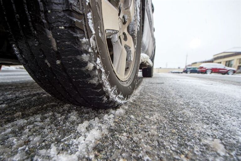 Winter Safety Tips - Gopher State One Call